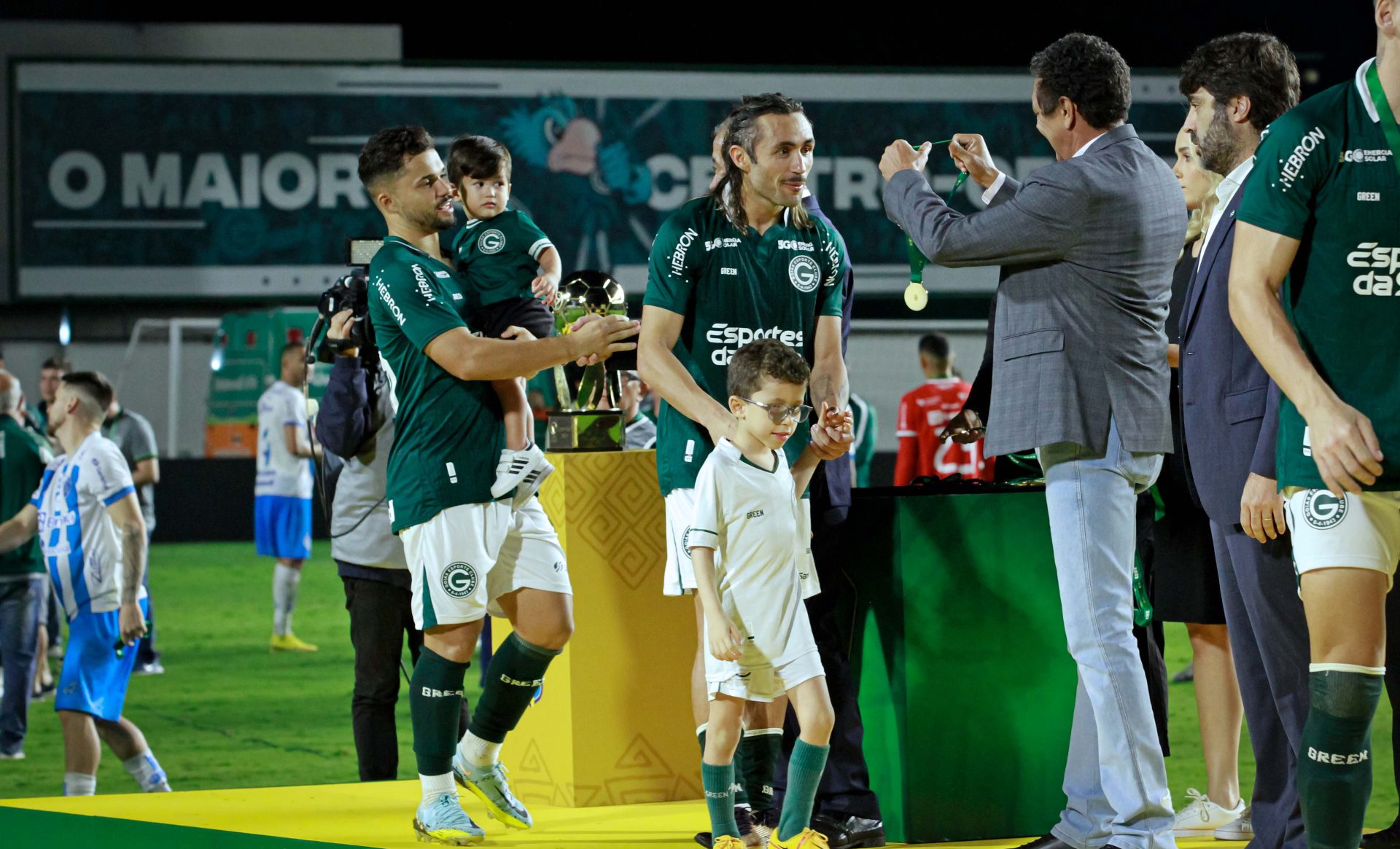 Apodi comemora 'nome na história' do Goiás e ânimo renovado após título